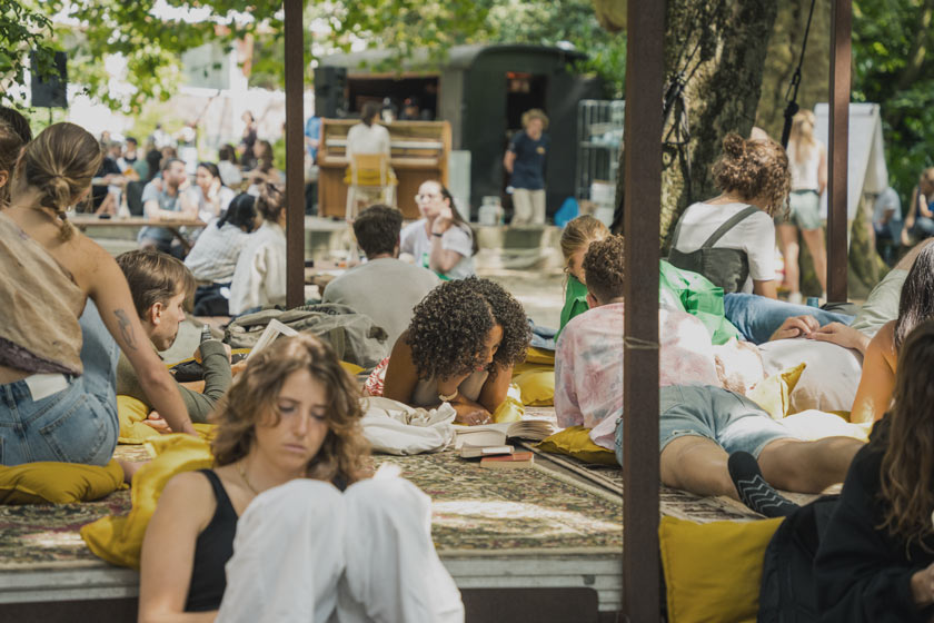 Die neue Offline-Kultur: Ankommen bei sich selbst - Tank & Rast